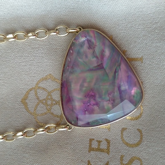 Kendra Scott | Jewelry | Nwot Kendra Scott Mckenna Necklace Lilac ...